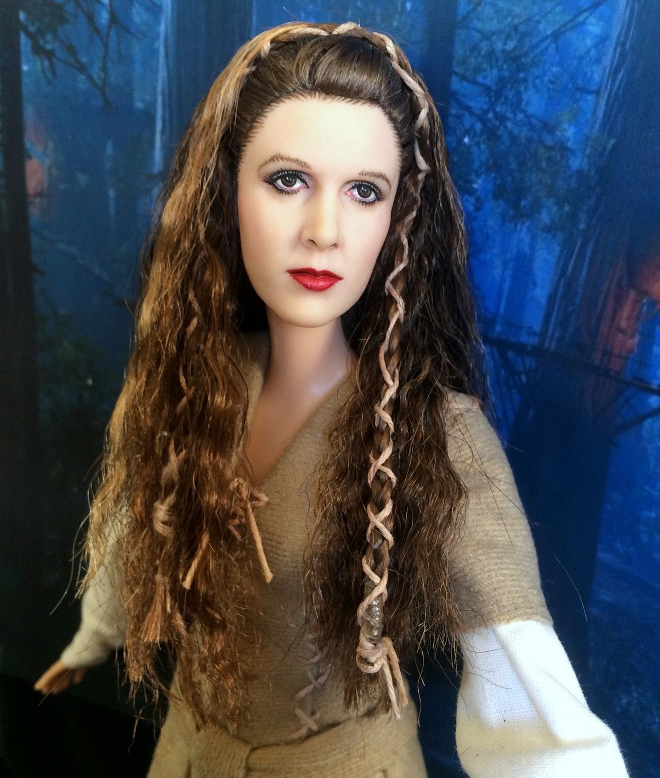 Beautiful Princess Leia Custom | Yakface.com