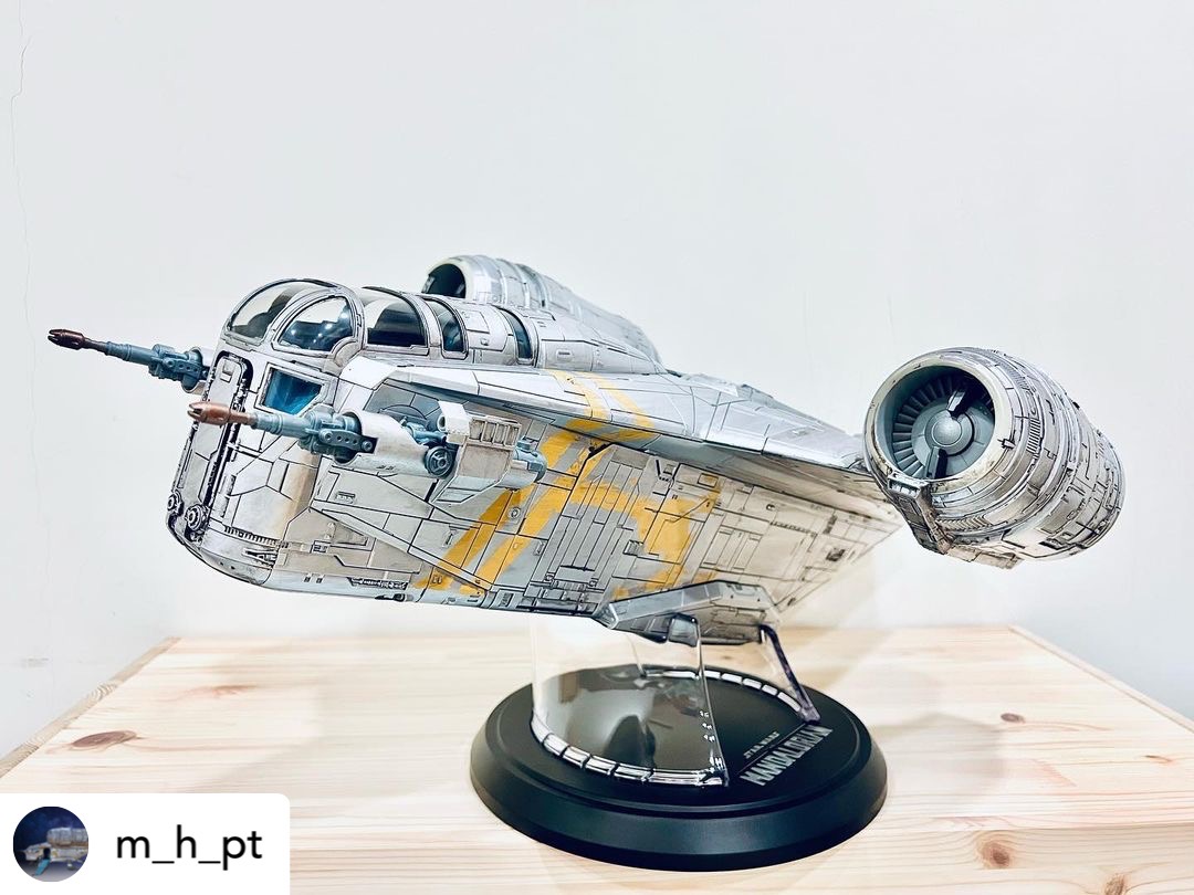 TVC Razor Crest In-Hand?! | Yakface.com