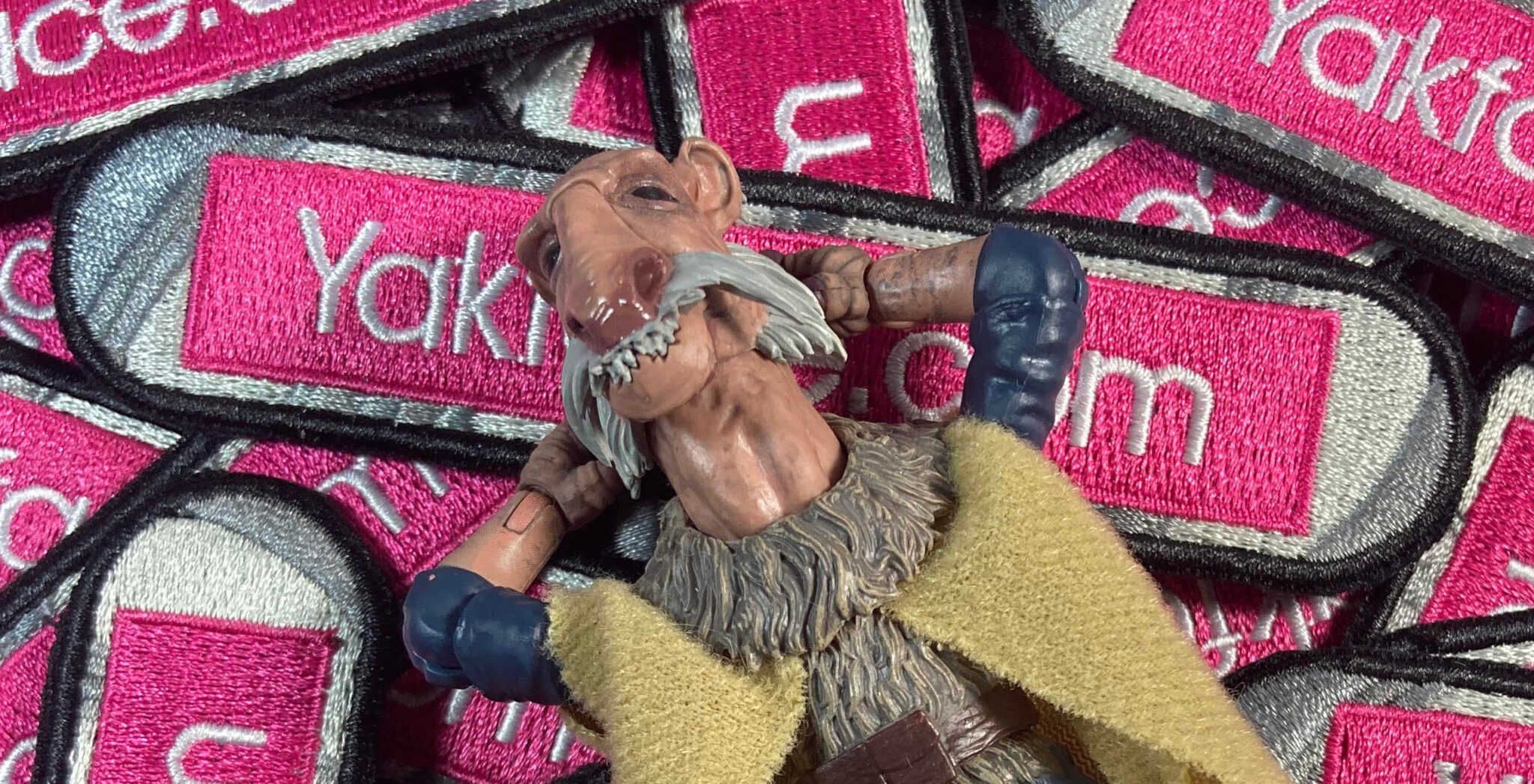 Yakface.com | Serving Star Wars Collectors Worldwide